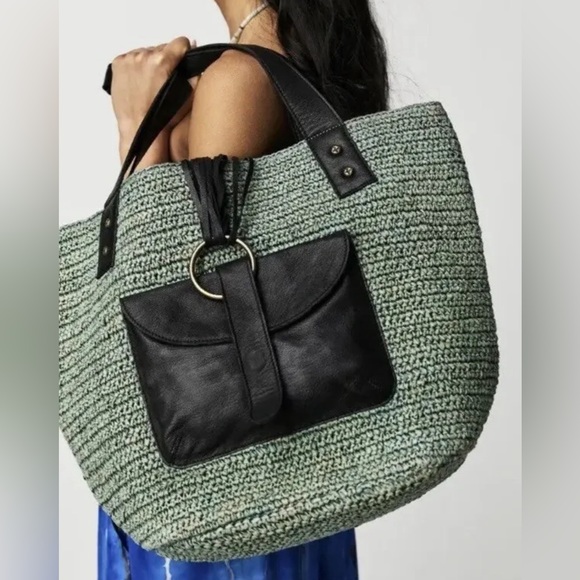 Free People | Bags | Free People En Riva Raffia Leather Hand Crafted ...